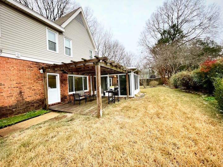 Luxury 4br Memphis Home | Game Room+bbq - 日耳曼敦