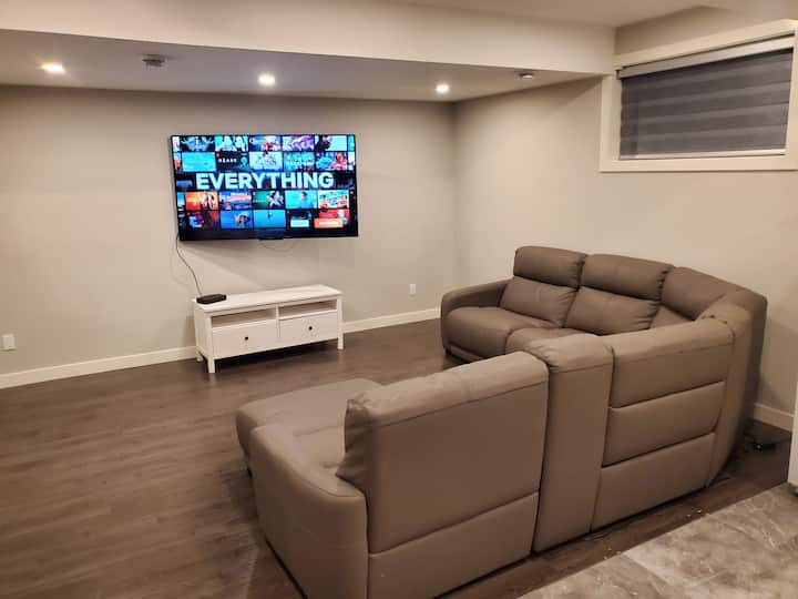 Comfy Basement Suite - Fort Saskatchewan