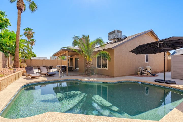 Wine Wild West | King Bed | Pool | Charming - Desert Ridge - Phoenix