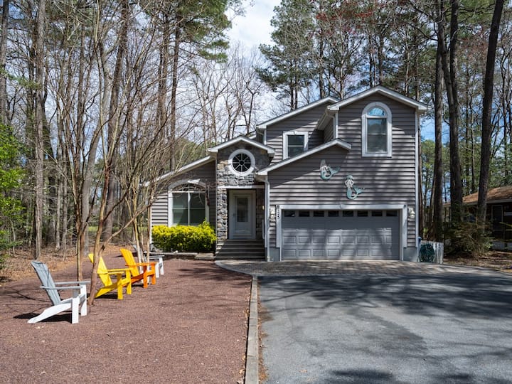 Beautiful Spacious 4 Bedroom Home In Ocean Pines - Ocean Pines, MD