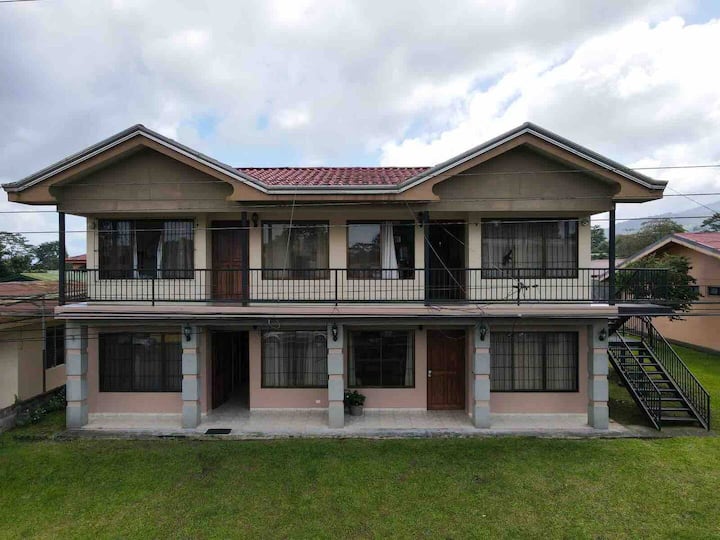 Arenal Dreams Apartments | Downtown La Fortuna - La Fortuna