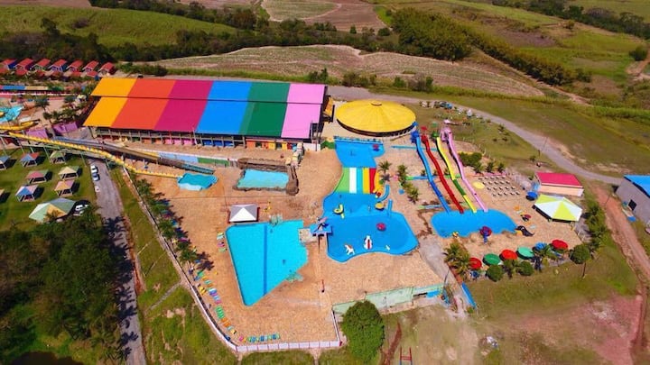 Parque Aquático Com Chalés E Pesqueiro Restaurante - Piracicaba