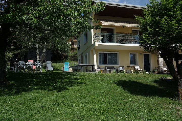 Rez De Jardin, Douce Quiétude Avec Vue Montagne. - Embrun