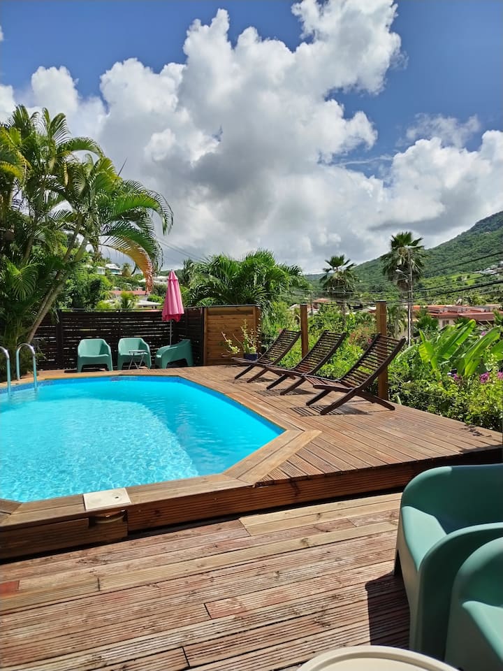 Spacious T2 Bis In Residence With Swimming Pool, Seafront - Les Anses-d'Arlet