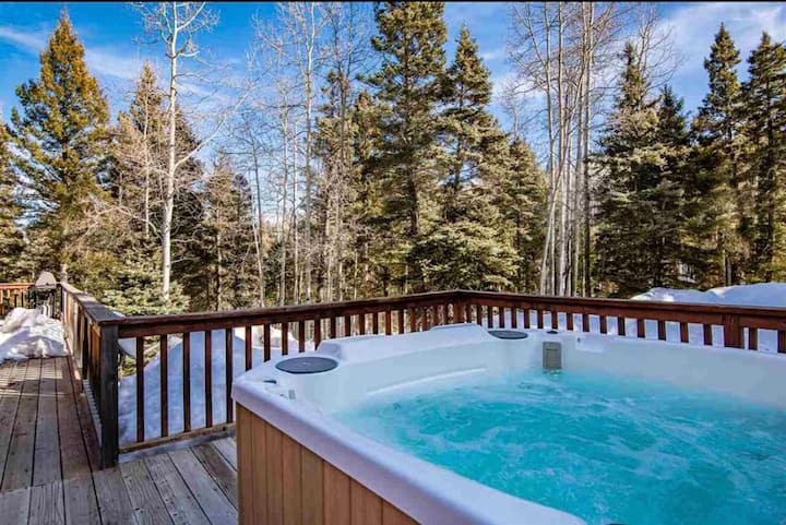 Mountain Chalet Nestled In The Trees! - Angel Fire, NM