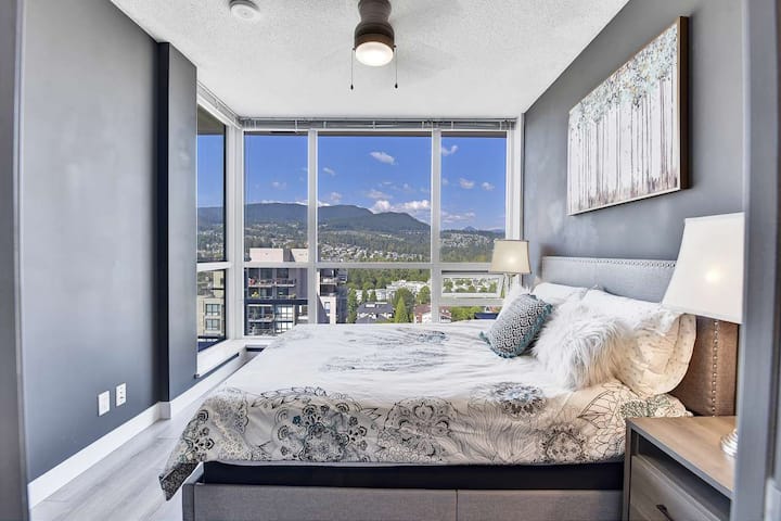 Junior 2 Bedroom Luxury Condo - Coquitlam