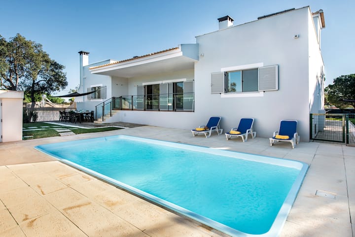 4 Bed Room Villa W. Private Heated Pool - Vilamoura