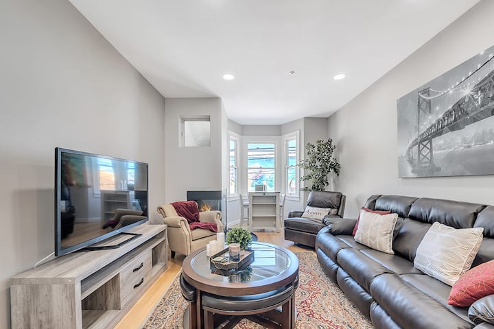 Lovely 2br Condo In The Heart Of Downtown Sf! - San Francisco, CA