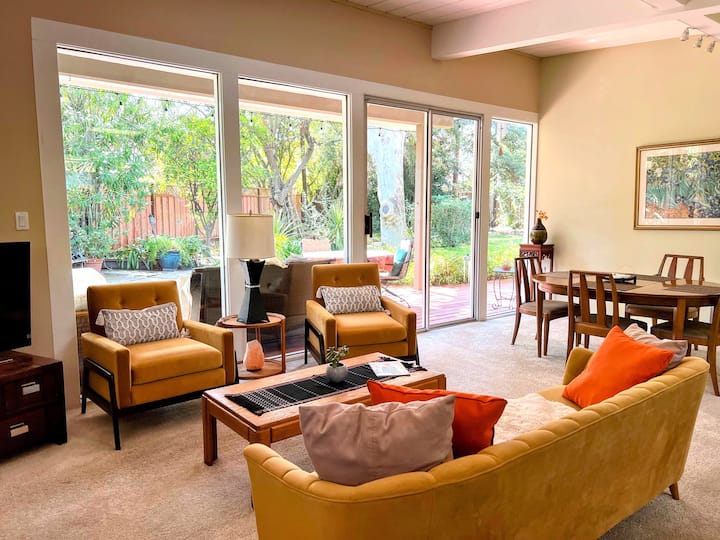 Beautiful Home With Backyard Oasis In Palo Alto - Palo Alto, CA