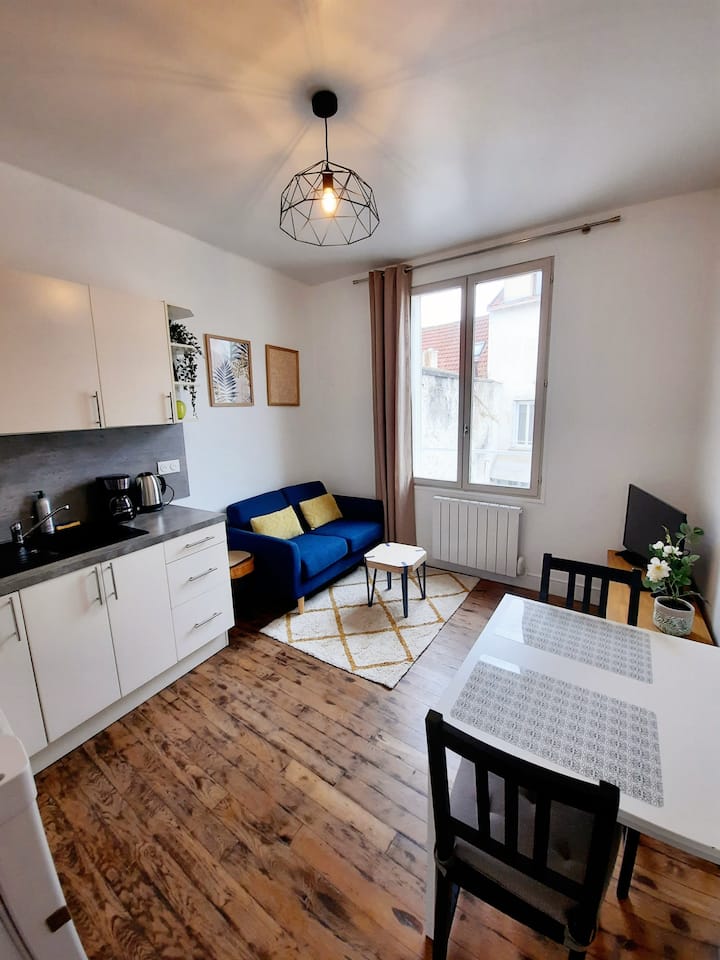 Agréable Deux Pièces - Plein Centre D'arpajon - Arpajon