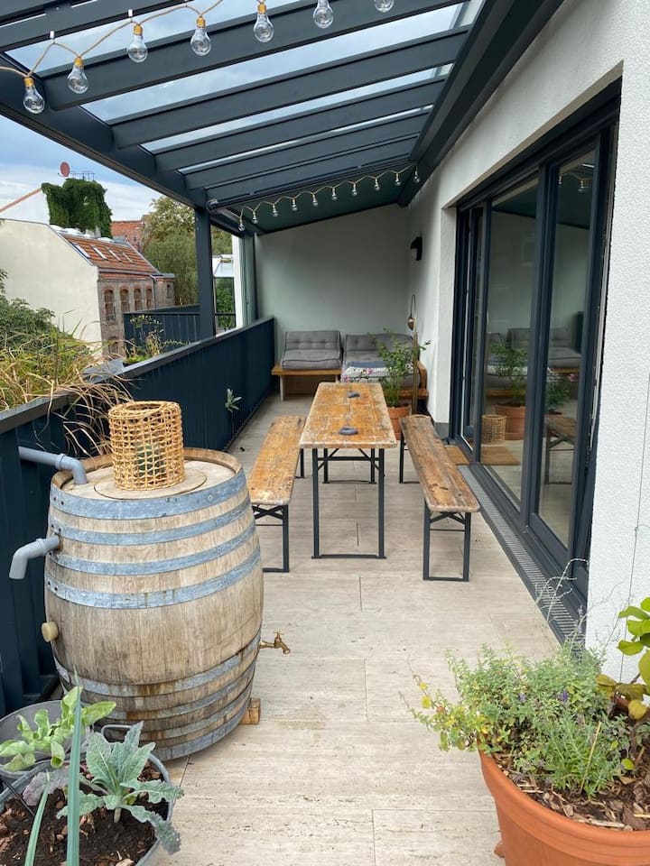 Penthouse Appartment In The Middle Of Kreuzberg - Berlino