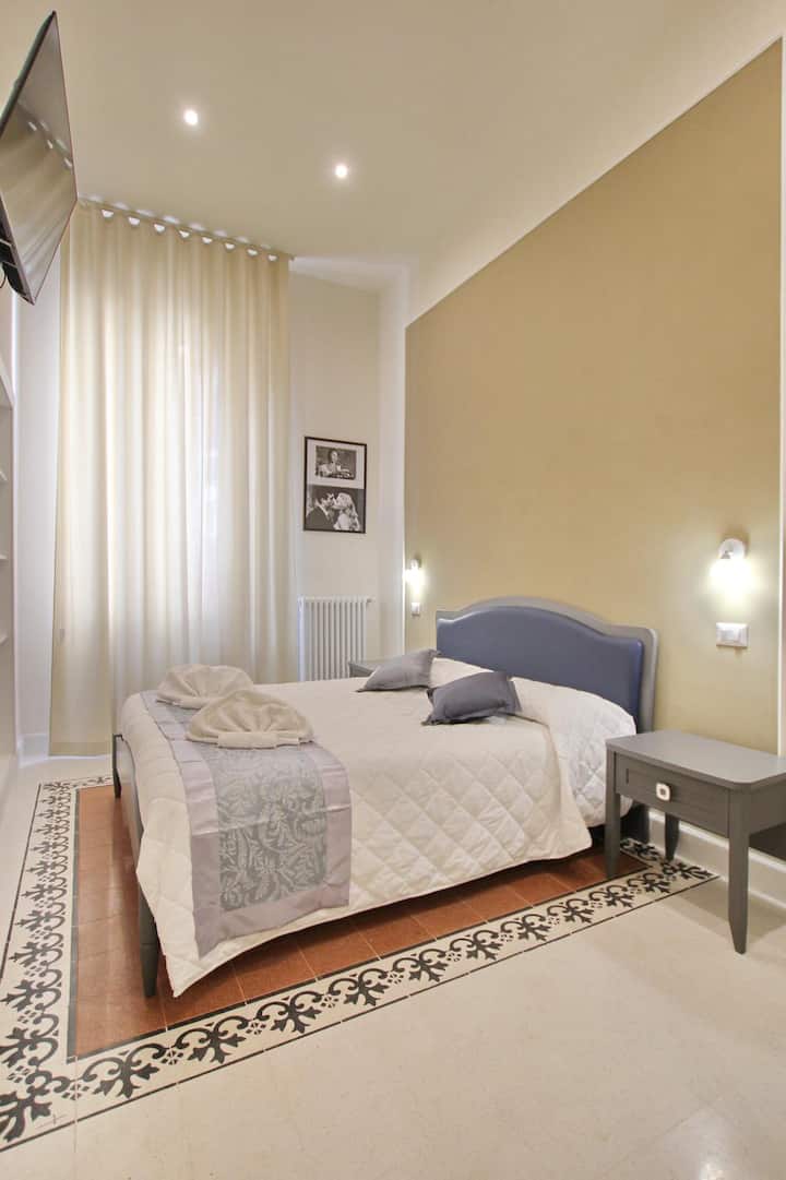 Cherry Room- Dreaming Rome Suites - Rom