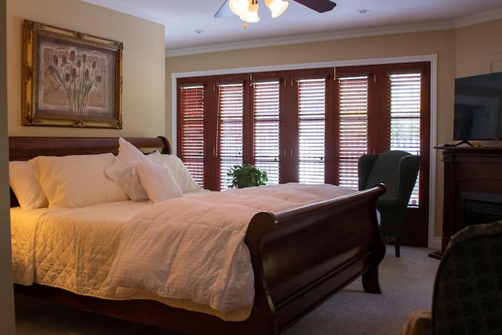 Brock Suite: Room In B&b With Pool, Old Town Notl - Niagara-on-the-Lake