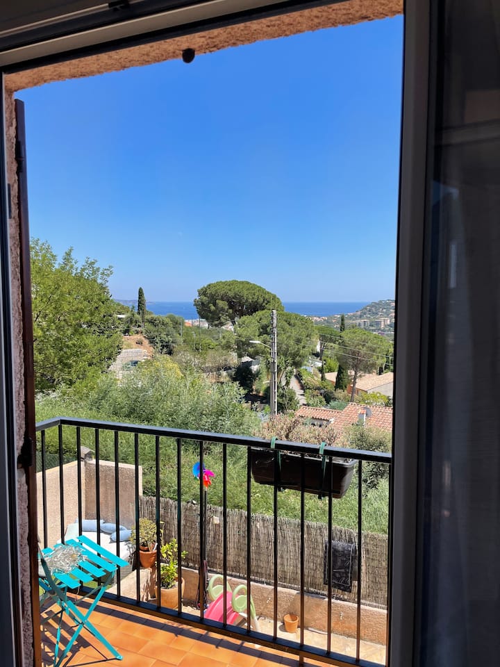 Maison Vue Mer Avec Terrasse Et Places De Parking - Rayol-Canadel-sur-Mer