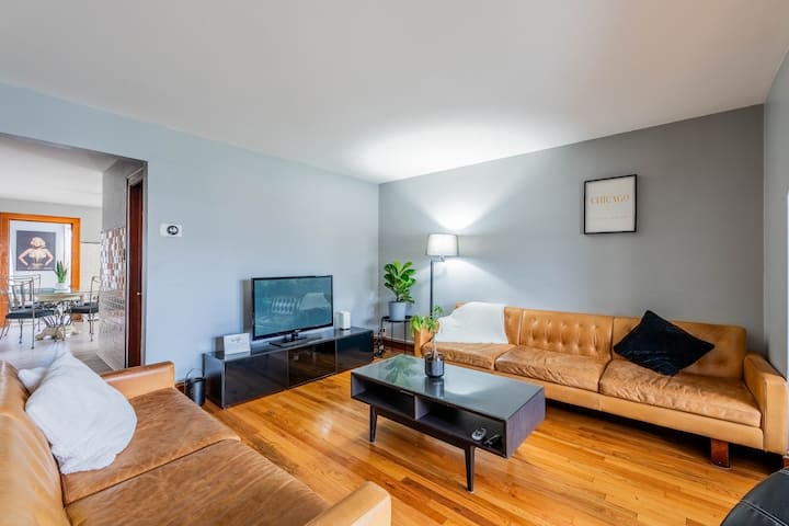 10 Min From Midway/ Downtown Chicago Apartment - Bedford, PA