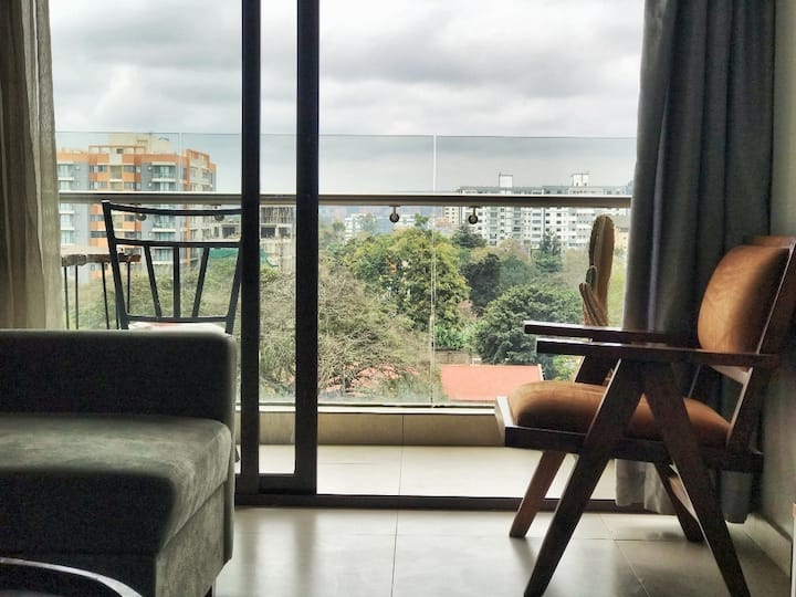 1 Bedroom Escape With Great Views, Pool And Gym - Nairobi