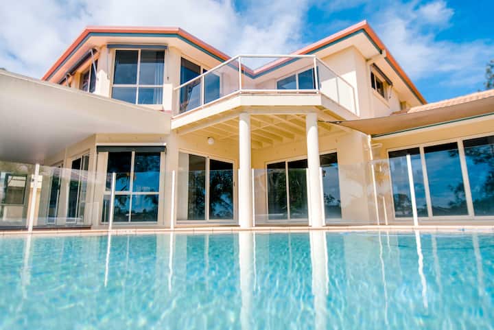 Top 10 Airbnb Vacation Rentals In Robina, Australia | Trip101