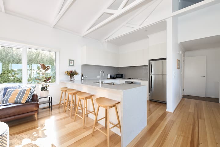 Bluff Vista - Ocean Grove