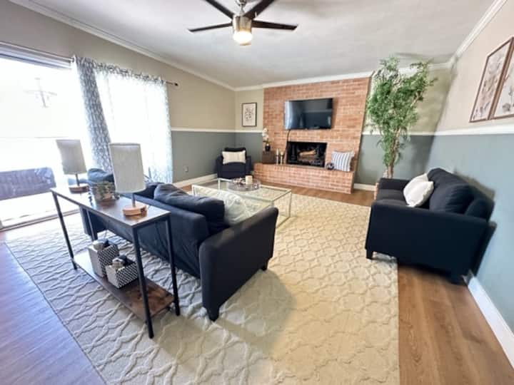 Cul-de-sac | Fenced With Pool | 3 Br 2 Ba | Quiet - Tucson, AZ