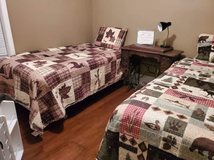 Cozy 2-room Guest Suite In A Quiet Neighborhood. - Duluth, MN