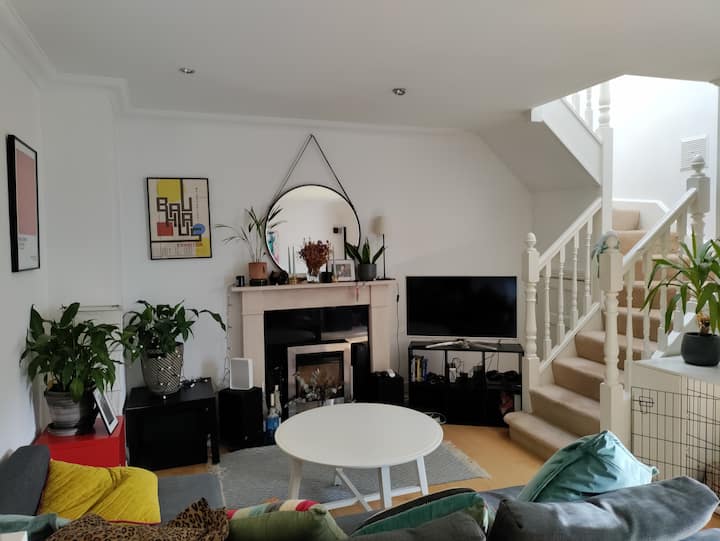 Hidden Gem By The Grand Canal - Dublin