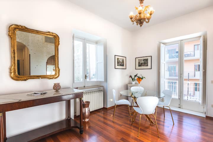 Central Sorrento 3 Br 1 Bt Flat Balcony A/c Wi-fi - Sorrento