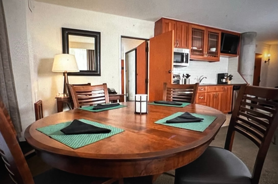 Ski-In/Out Cliff Club Resort/Snowbird +2BR Jacuzzi - Airbnb