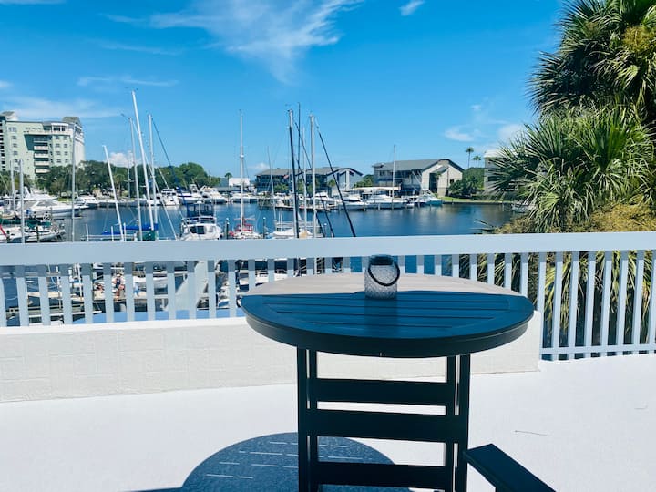 Harbor Front 2bd/2ba, Walk To Dt Melbourne! - Melbourne, FL