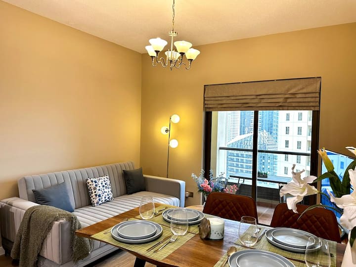 Deluxe 3 Bedroom Apartment On The Beach - Dubai