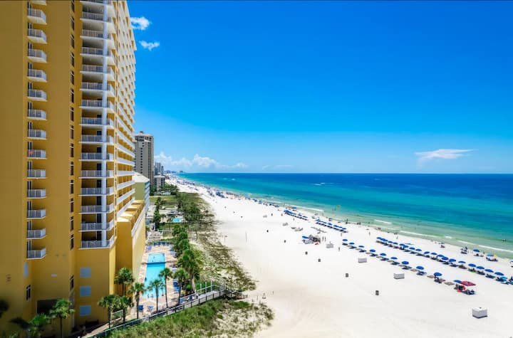 The Lily Pad, Stunning Pcb Beachfront Condo! - Panama City Beach, FL