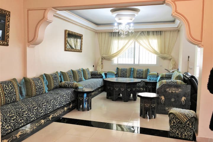 Appartement Calme, Sécurisée Prés Du Centre-ville - 탠지어