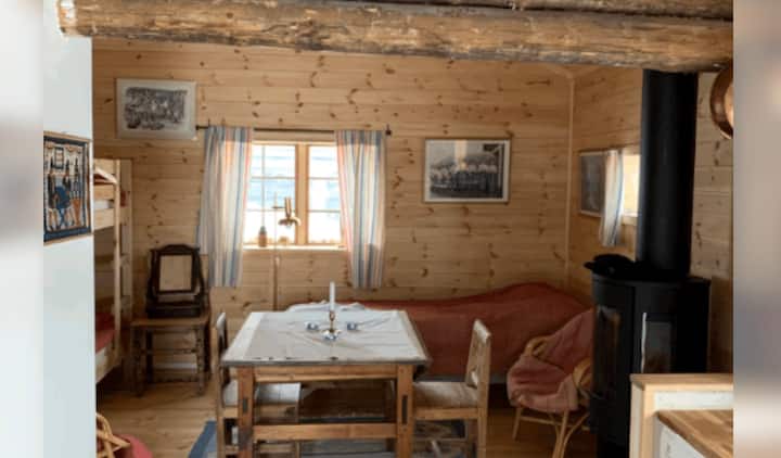 Cozy Studio Log Cabin, Amazing View Over Orsa Lake - Orsa