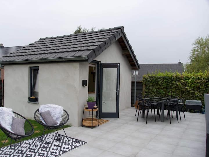 Sprimont: Adorable Petite Chambre D Hôtes - Sprimont