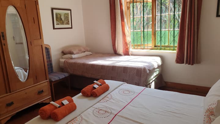 Botany Bay Lodge Bed & Breakfast - Durban