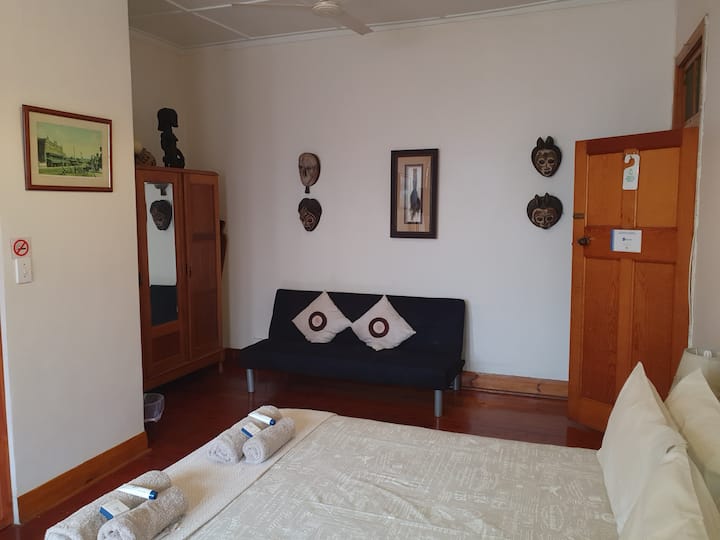 Botany Bay Lodge Bed & Breakfast - Durban