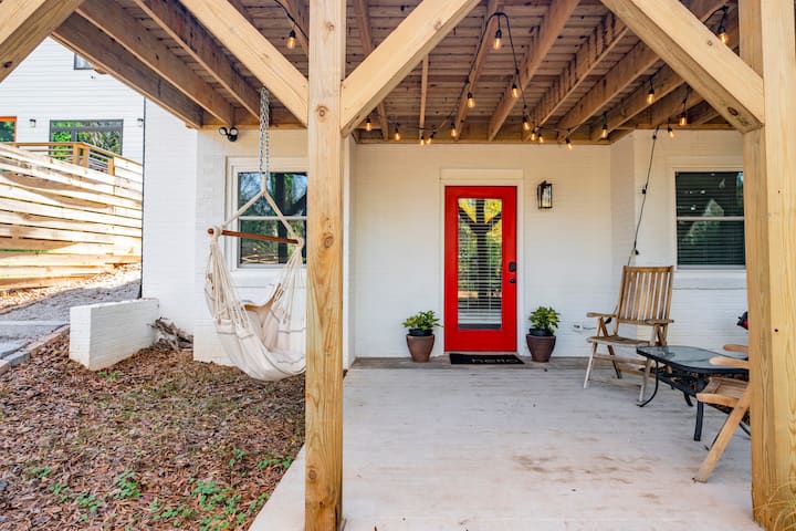 Quaint & Cozy Living Near Downtown Raleigh - Raleigh