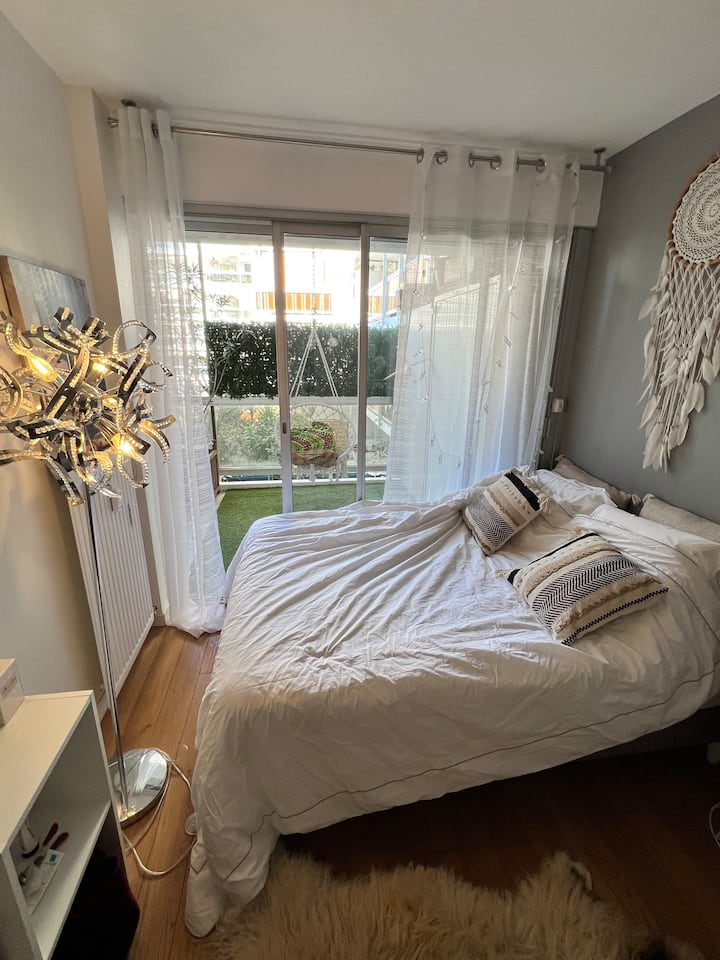 Magnifique Chambre Privée Au Cœur De Juan Les Pins - Juan les Pins