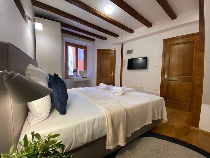 Noemi's Quadruple Room In The Old Town - Rovinj