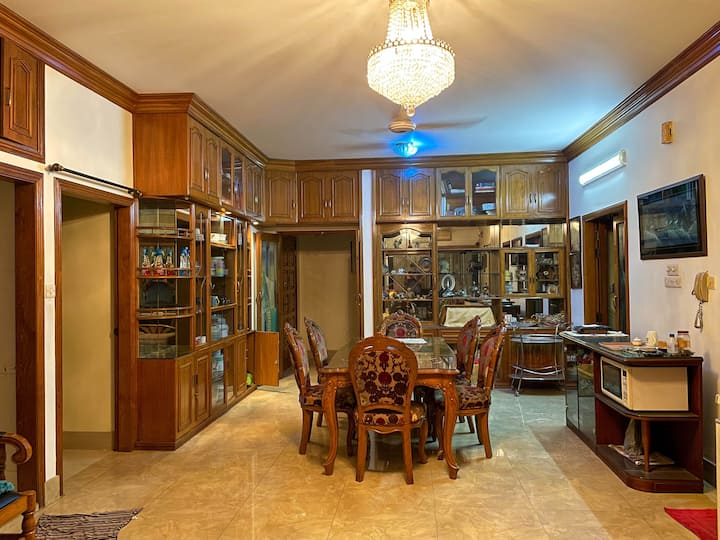 Luxury 3 Bedroom Apt. In Gulshan Amazing Location - Dhaka