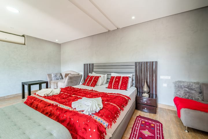 Riad les Nuits De Fes- Suite Bed and Breakfast - Riads en renta en Fez ...