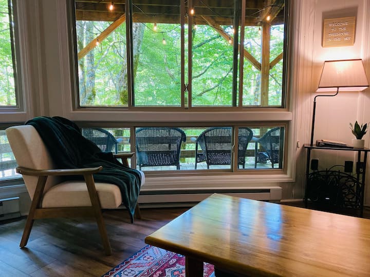 Treehouse In The Sky On Sugar Tranquil & Serene - Banner Elk, NC