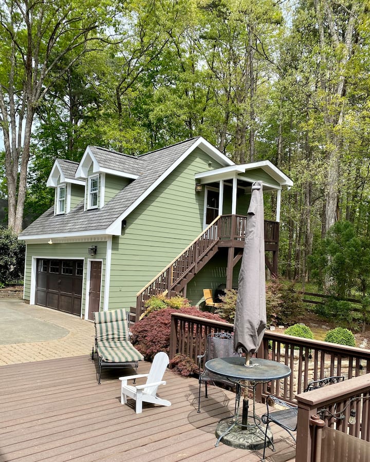 Carriage House Studio In Quiet Neighborhood - Raleigh, NC