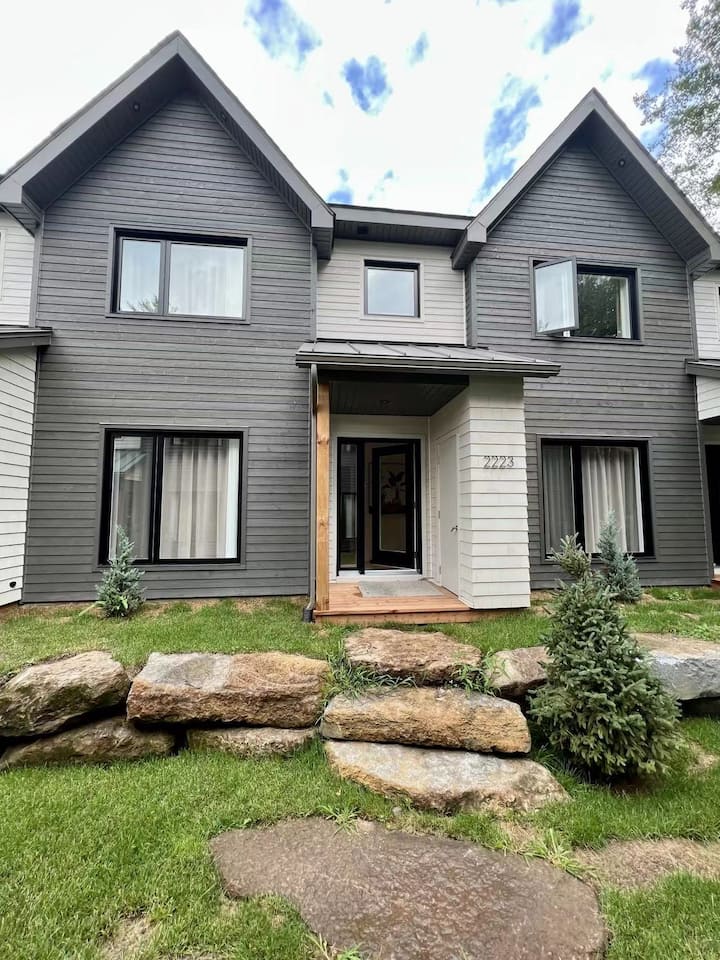 Jasmin Townhouse Lac Moore, Mont-tremblant - Mont-Tremblant