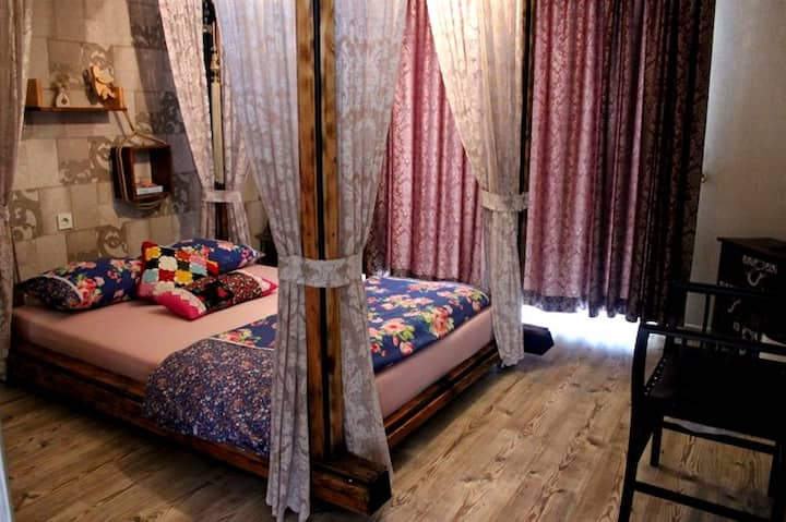 Akide Butik Pansiyon Mudanya Tirilye - Mudanya