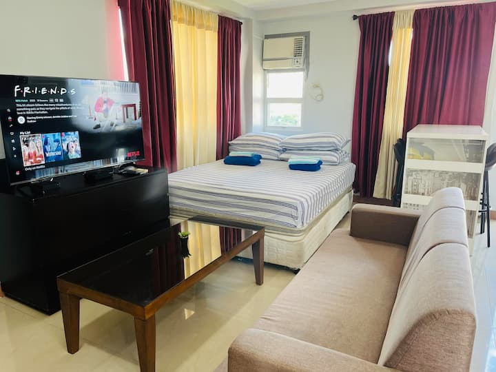 Penthouse W/ Pool&view. Near It Park W/ Netflix - Cebu