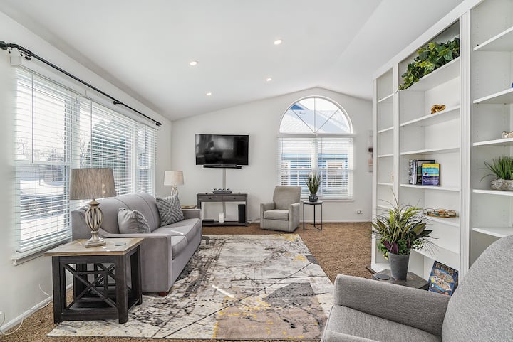 Carol Stream Rental - Bartlett, IL