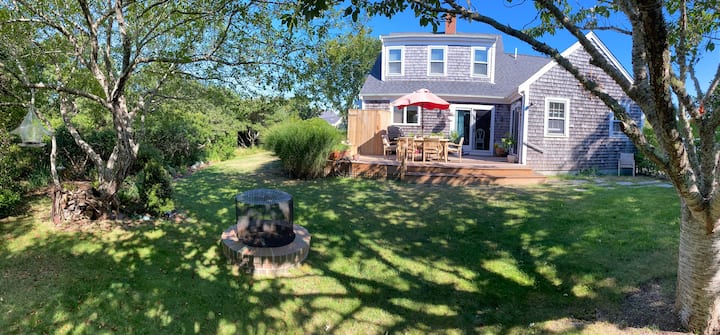 Lovely Nantucket Home In Quiet Miacomet Area - Nantucket, MA