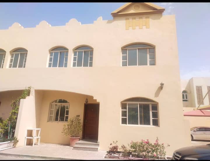Villa In Al Thumama Close To 3 Stadiums And Metro - Aéroport de Doha Hamad (DOH)