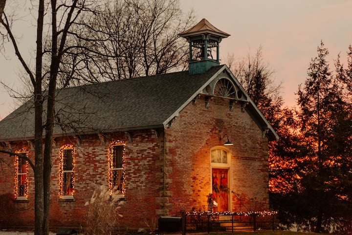 Inn A Schoolhouse; Circa 1895 - Crestline, OH