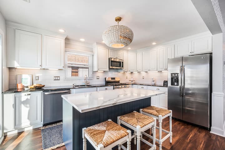 Chic And Cozy Avalon Beach House - Sea Isle City, NJ